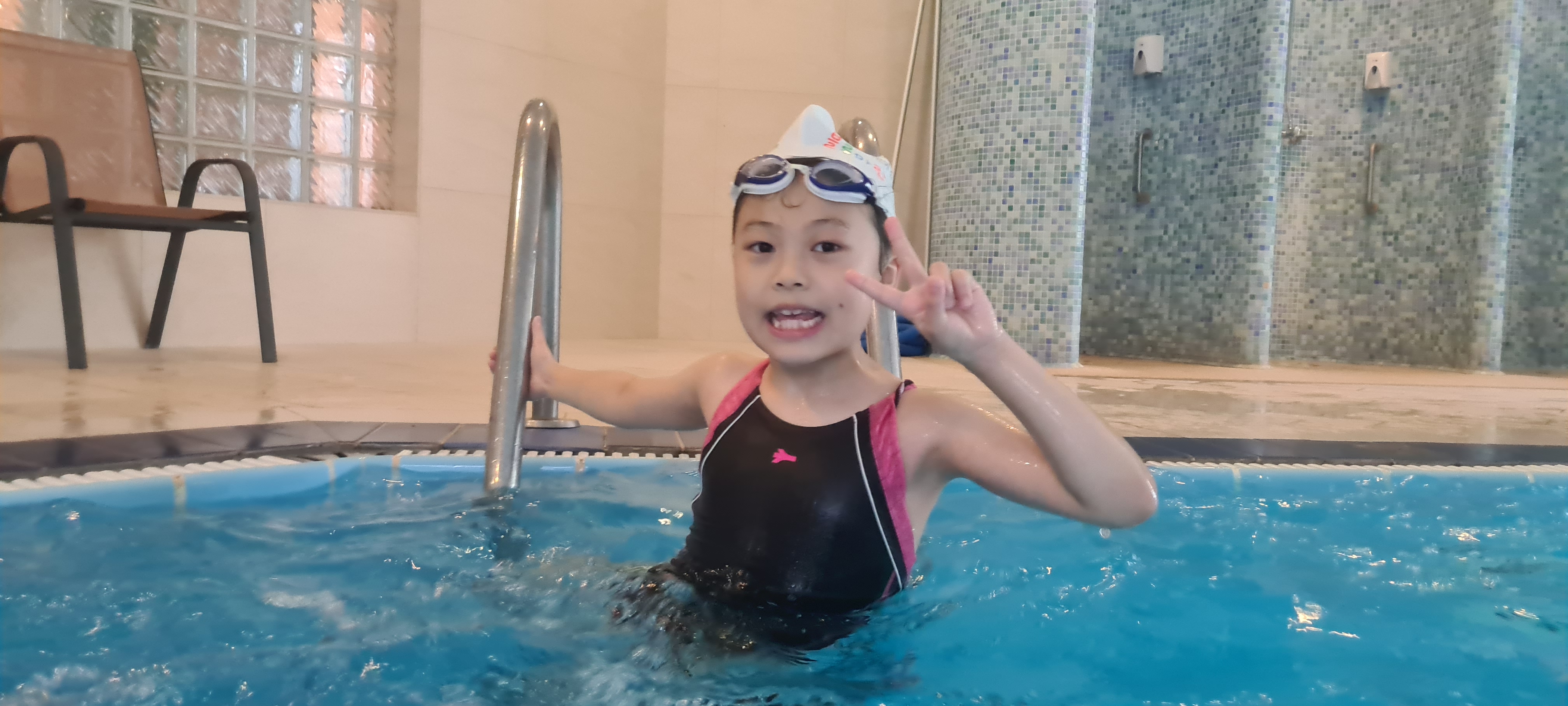 Gallery of happy swimmers – Learn to swim in Budapest
